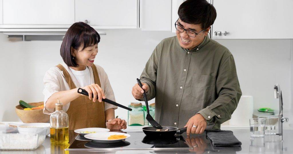 7 Easy Cooking Class Ideas for Adults